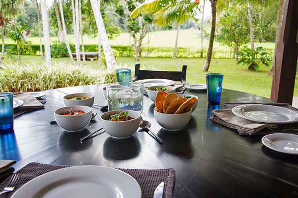 The Experience : Ivory House